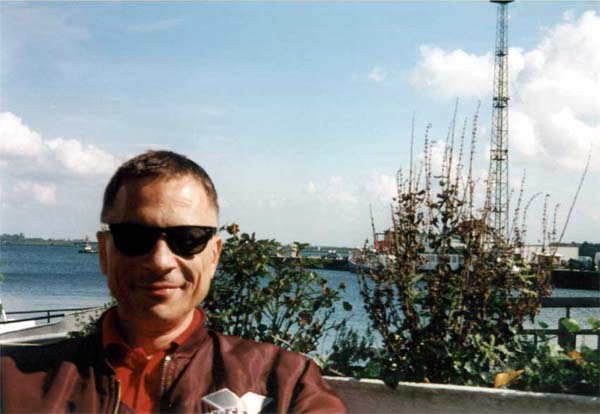 THE THING Berlin - Pool